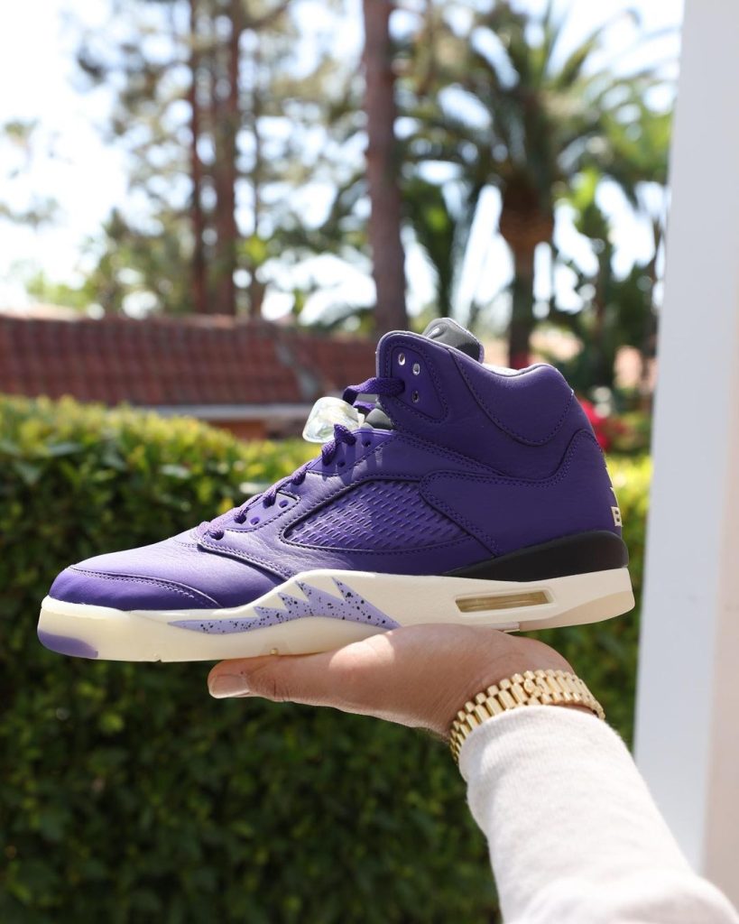 DJ KHALED × NIKE AIR JORDAN 5 CRIMSON BLISS & SAIL、コラボアパレルが11/28に国内発売予定 ...